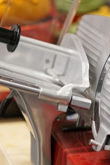 How to Sharpen a Bizerba Slicer Blade | Parts Town