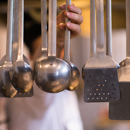 How to Organize a Restaurant Kitchen | Parts Town