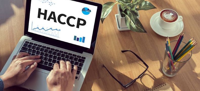 5 Most Common Training & Certification Requirements for Kitchen Staff ...