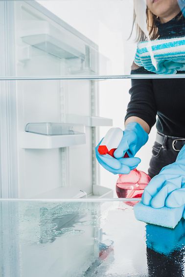 How to Clean Out a Refrigerator | Parts Town