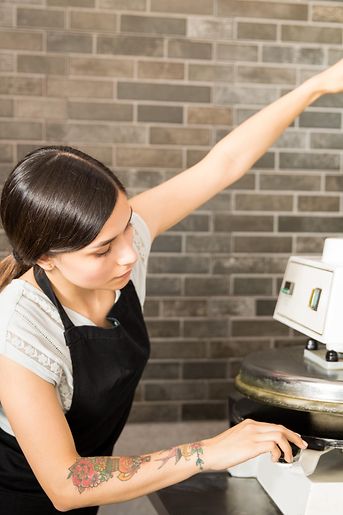 How to Use a Dough Press | Parts Town