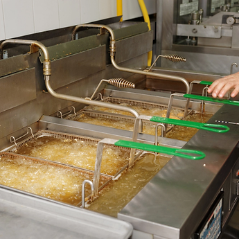 How to Clean a Commercial Fryer | Parts Town