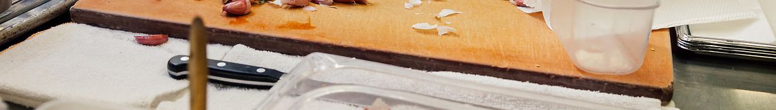 What is the Correct Way to Clean and Sanitize a Prep Table? | Parts Town