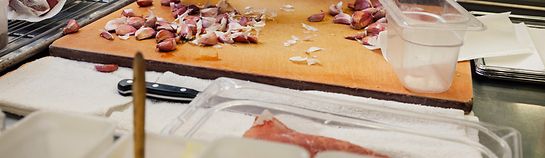 What is the Correct Way to Clean and Sanitize a Prep Table? | Parts Town